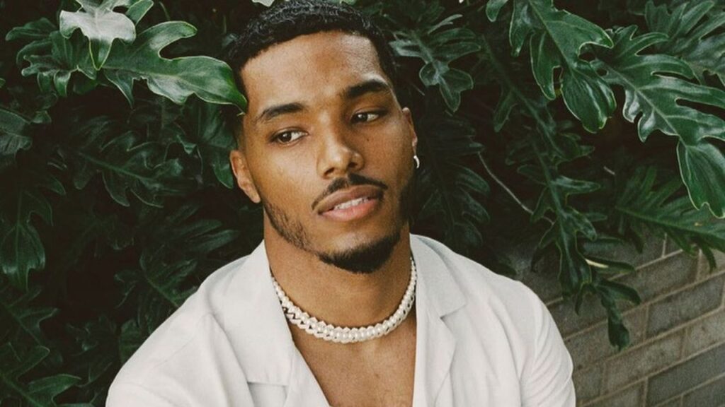 Tevin from Raising Dion Season 2: Meet Actor Rome Flynn on Instagram!