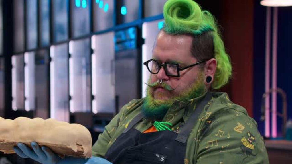 Andrew Fuller from Is It Cake: Find the Winner on Instagram!