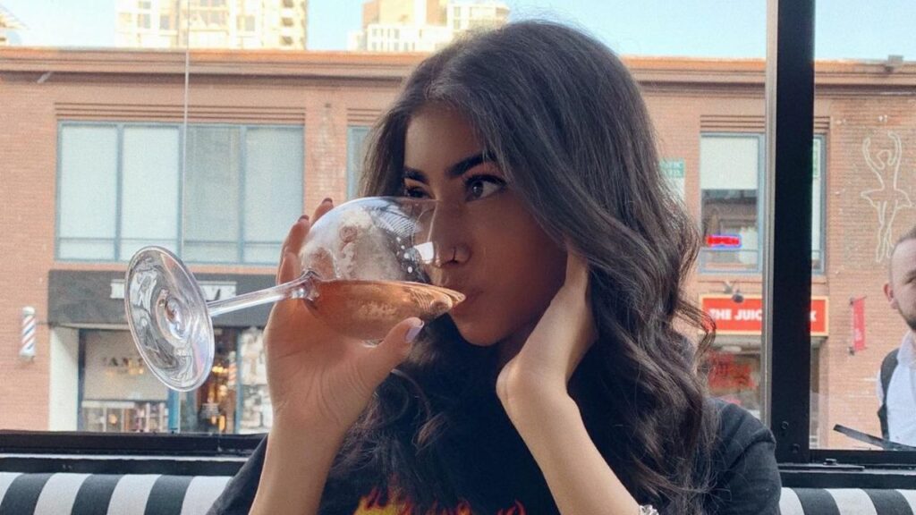 Rhianna Jagpal From Netflix’s The Imperfects: Wikipedia, Age, Ethnicity ...